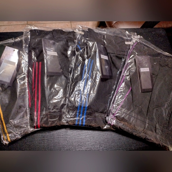 shiny | Pants & Jumpsuits | 4 Pairs Of New Leggings Os Fit Sxl 2 Capris ...